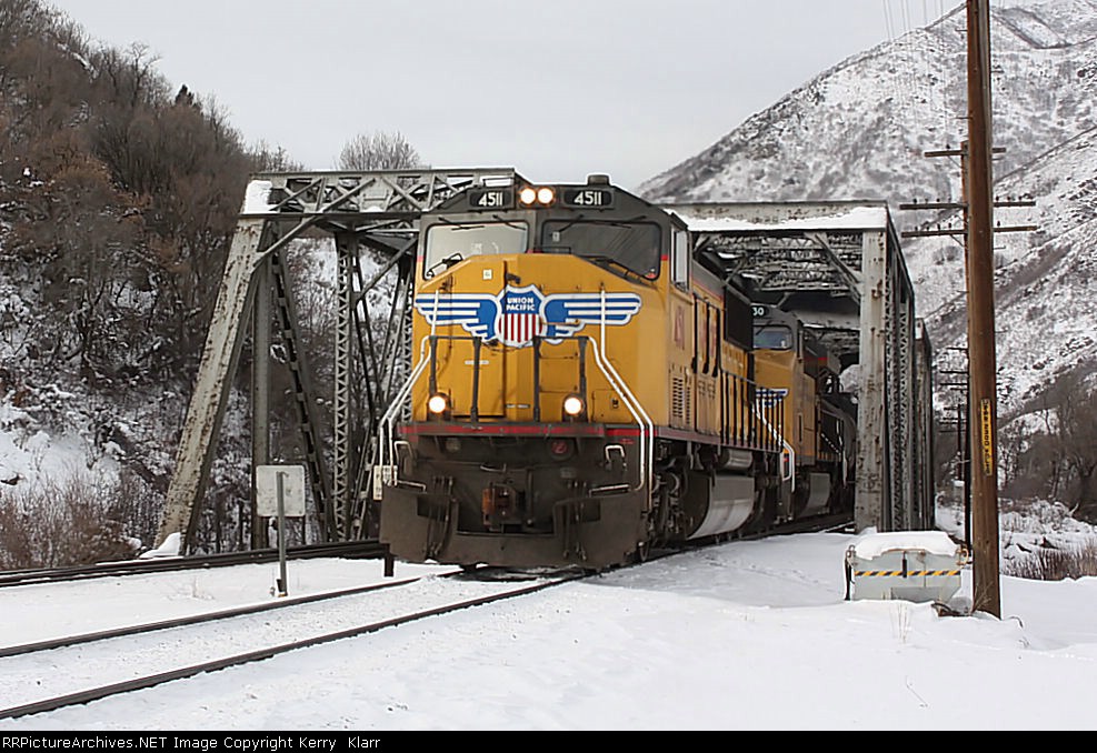UP 4511 crossing the Weber River